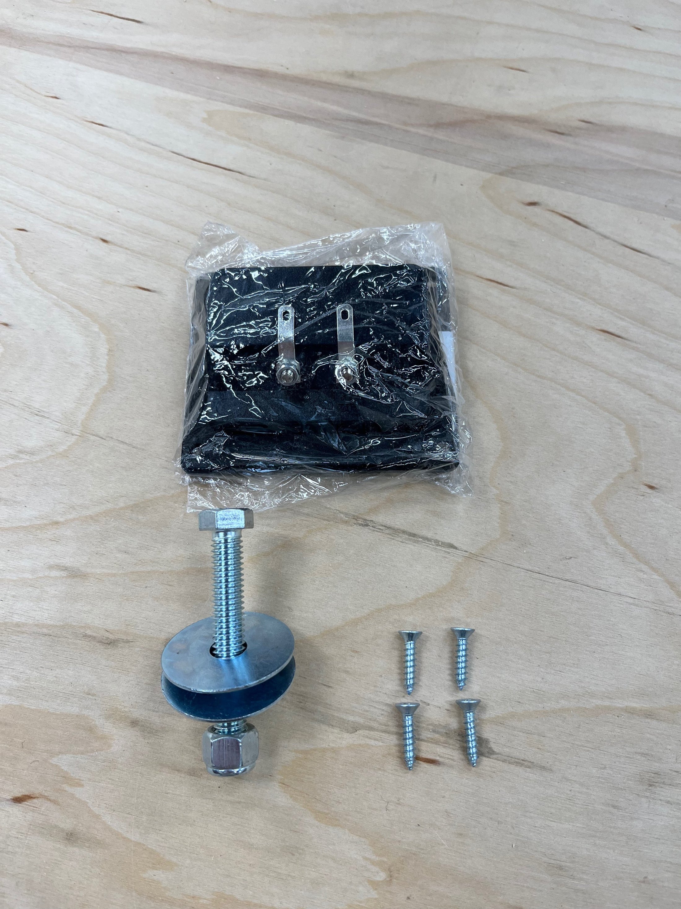 96-02 3rd Gen 4Runner Sub Boxes – B3 Customs